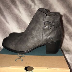 b.o.c. Shoes | 9 Boc Black Leather Booties W Zippers | Poshmark